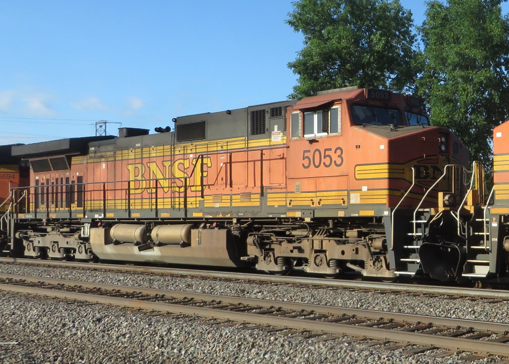 BNSF 5053